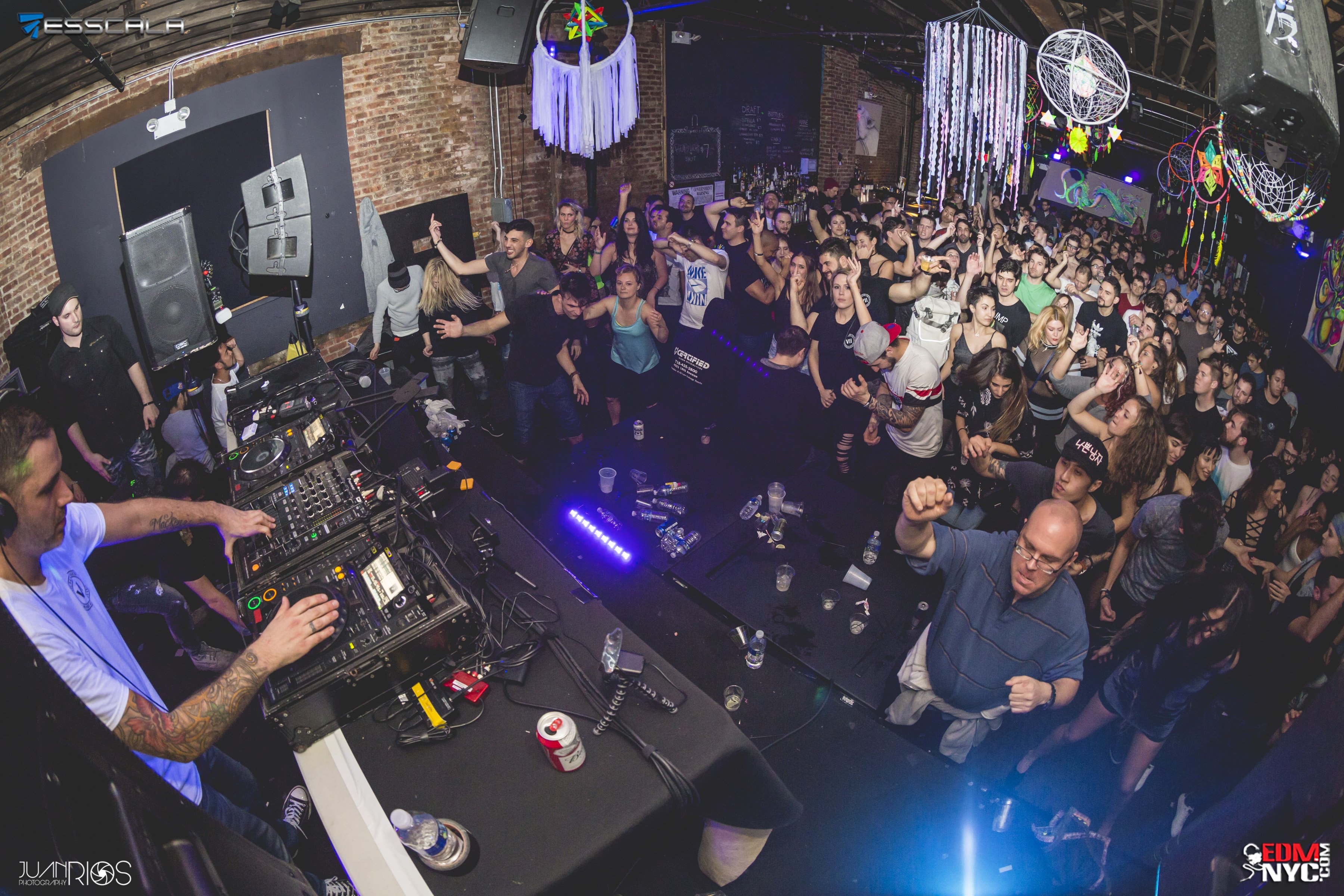 Sean Tyas on X Downloadable set from Friday night in NYC for Esscala pres Degenerate. Enjoy https t uSimUNfGw9 iamdegenerate trance psytrance https t 04TcNkb3tr X