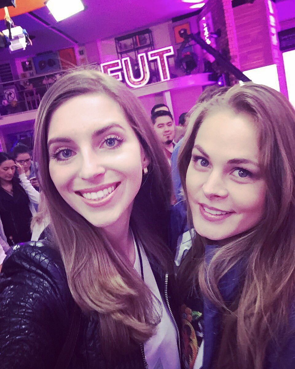 Hablando ruso ! Que mejor manera de practicar que con Iryna_Fedchenko ApasionadasDeVerdad ...