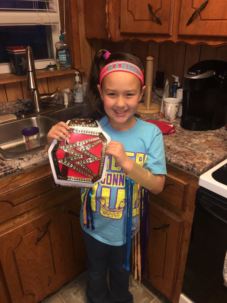 Casey Kirkpatrick (@CatLadyCasey) | Twitter