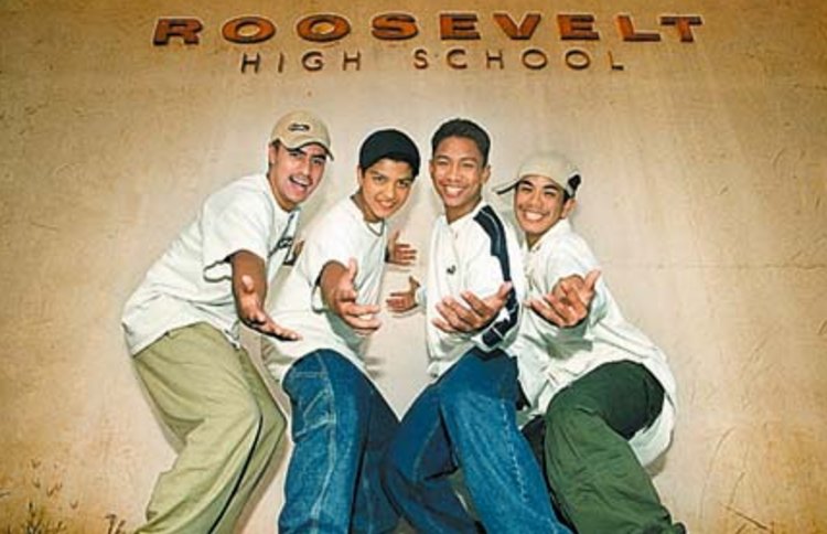 In 2000, Bruno Mars formed a band called The School Boys with three of ...