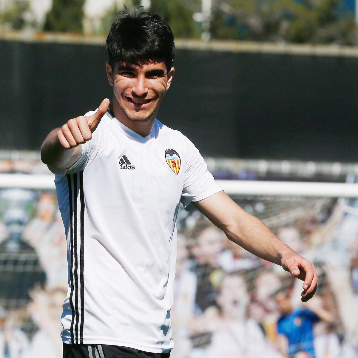 186 best Amunt images on Pholder | Toni Lato3, Dani Parejo and Carlos10 ...