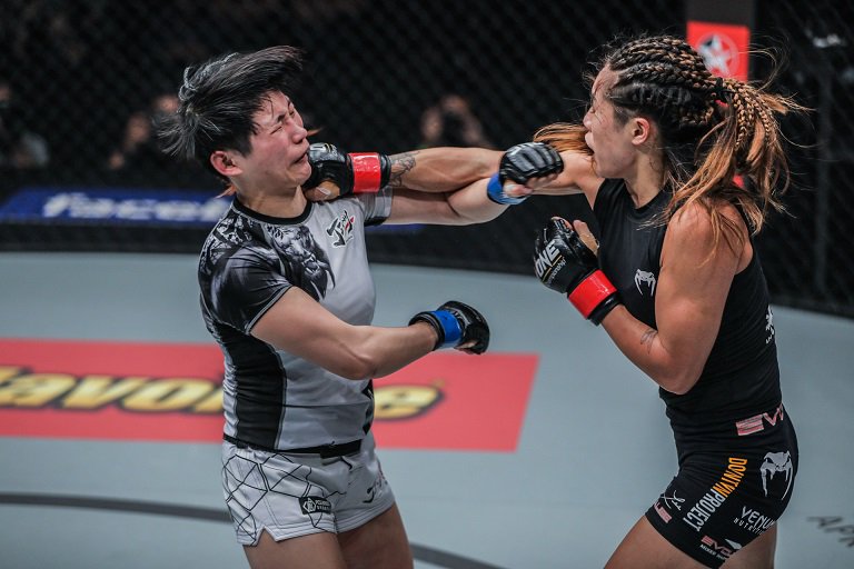 IN PICTURES: MMA star Angela 's title defence against Taiwan's Jenny ...