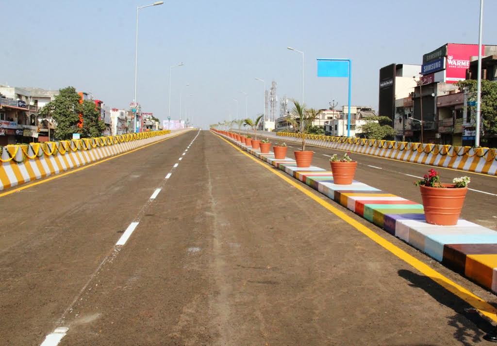 Surat gets 101st flyover; CM dedicates Rs 201.80 crore development ...