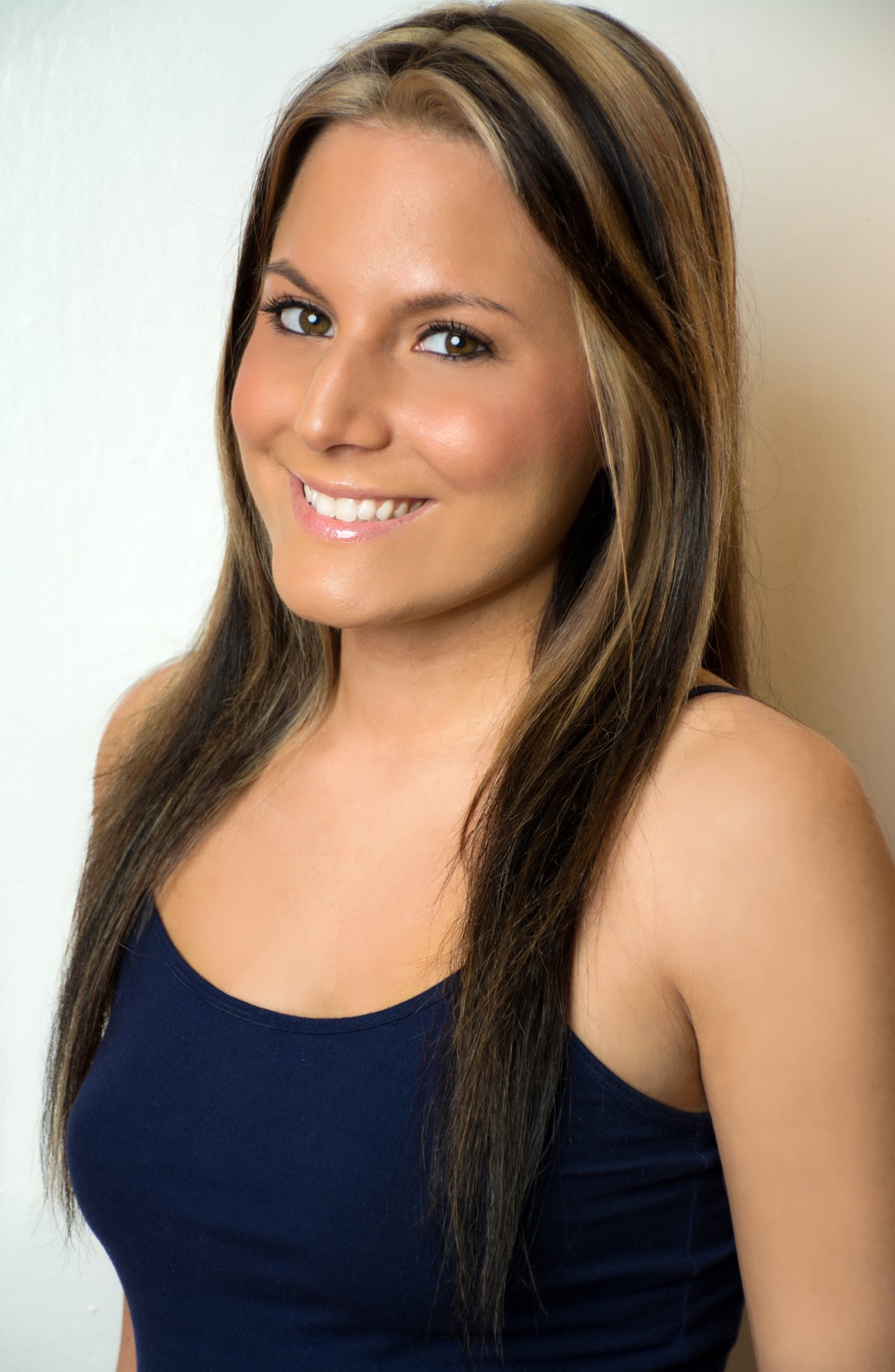 Tw Pornstars Sarah Russi Twitter My New Headshot Courtesy Of