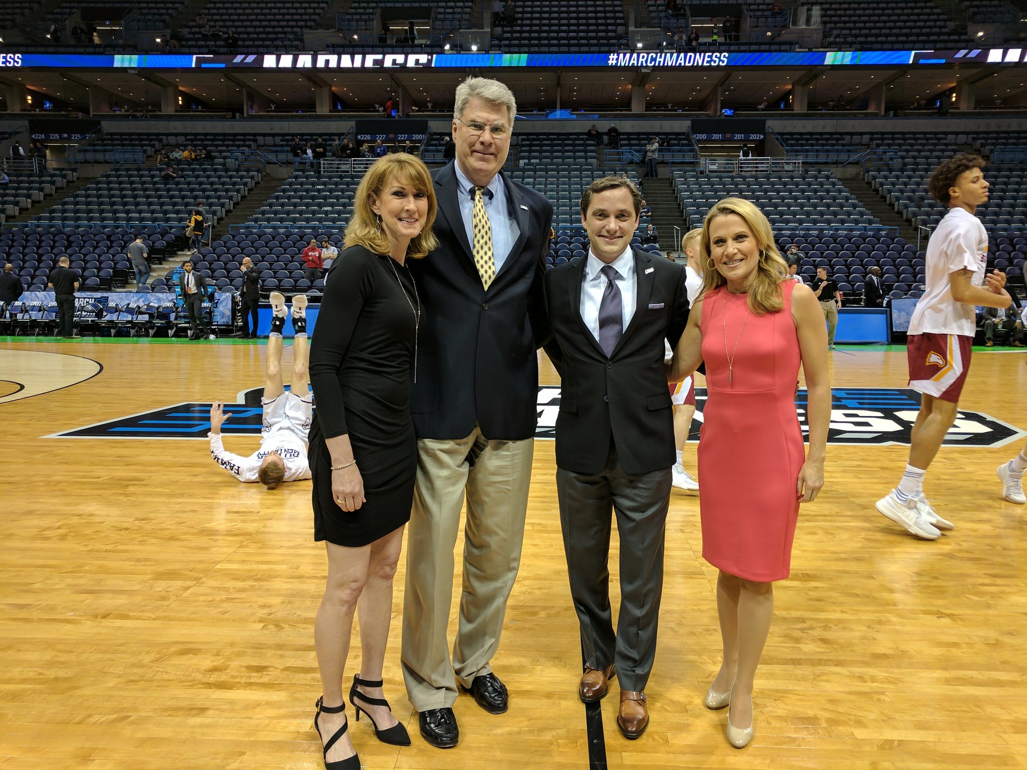 Debbie Antonelli on Twitter: "Our @CBSSports crew @CarterCBS ...
