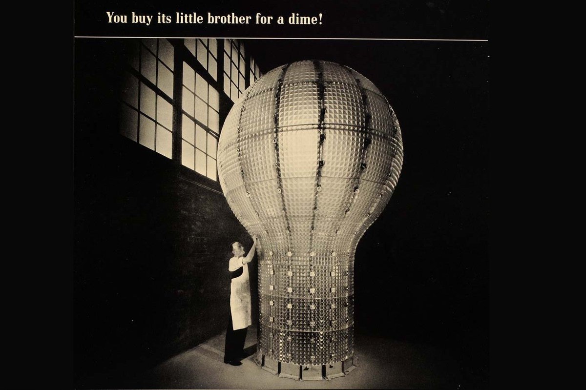 Worlds Largest Light Bulb