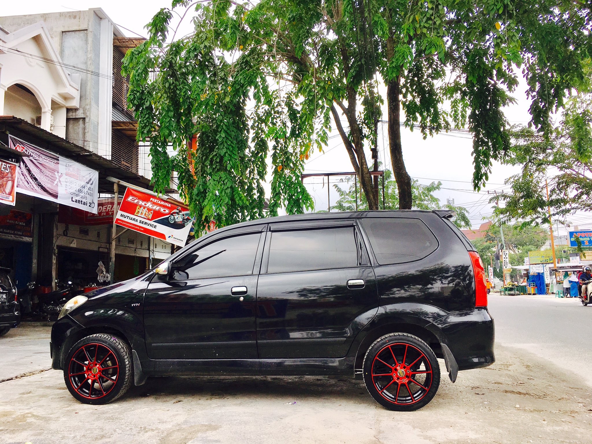 Toyota Avanza Modified