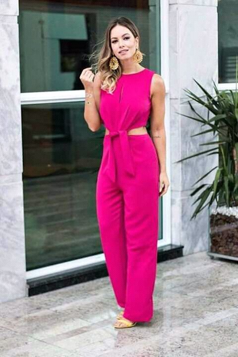 Rosa Mexicano, El Color Que Debes Aprovechar En Tus Outfits Para Las ...