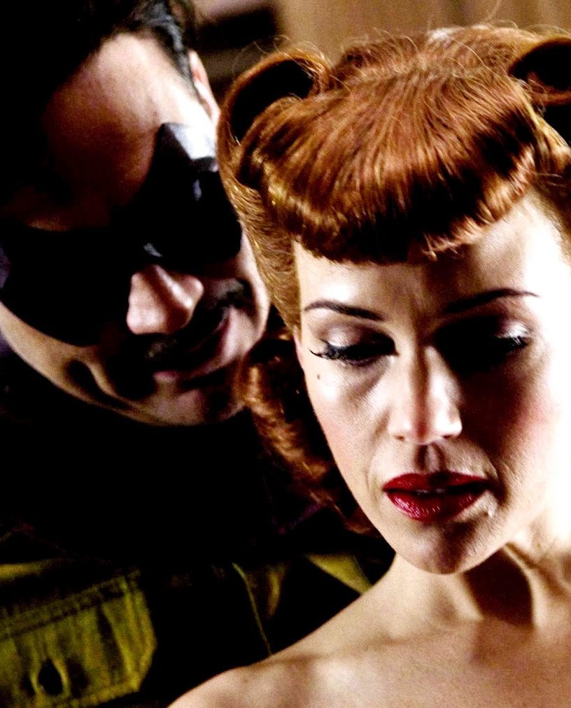 Sally Jupiter Film 38 Years Later, Watchmen Still Pushes The