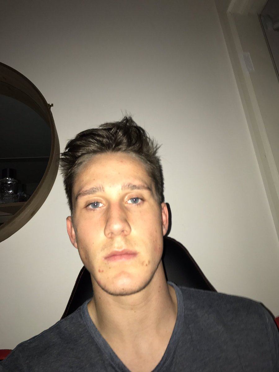 How old is Zuckles? How tall is he? Real Name, Net Worth, Wiki