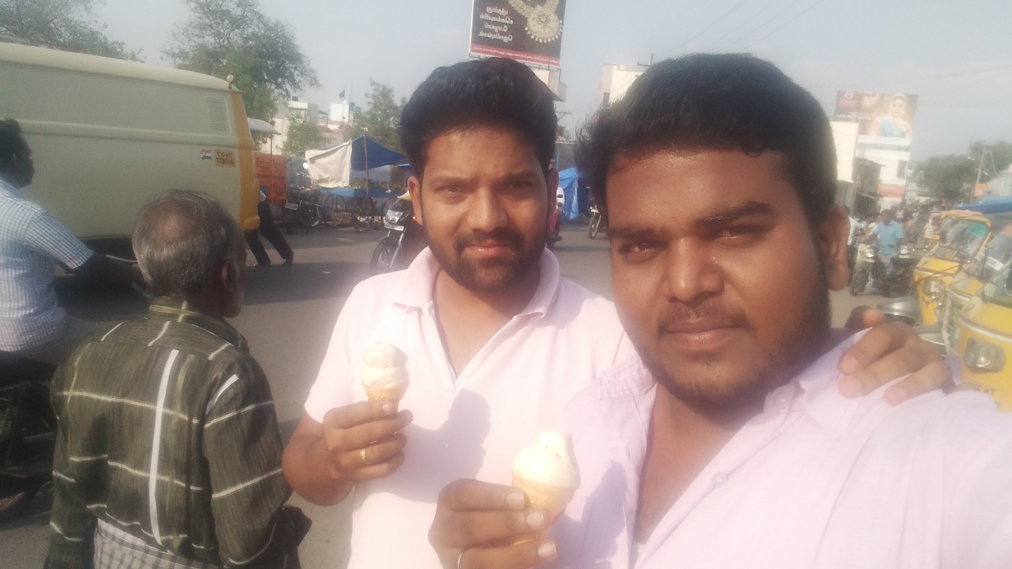 Muni Deva on Twitter: "மாலை வெயிால் ஜில் ஜில் ஐஸ் ....… "