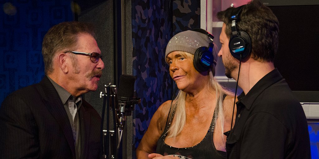 Tan Mom tries to remember her first appearance on the Stern Show ...