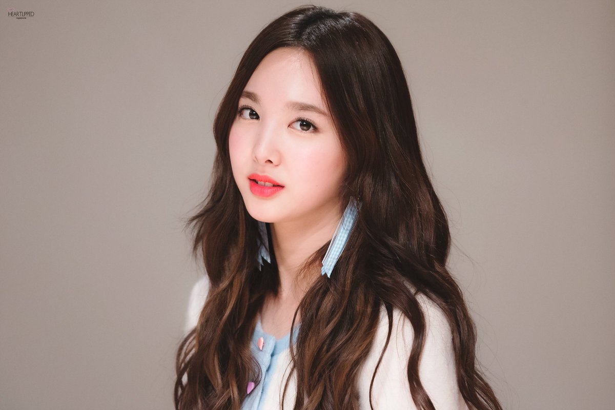 Nayeon Smile : r/twice