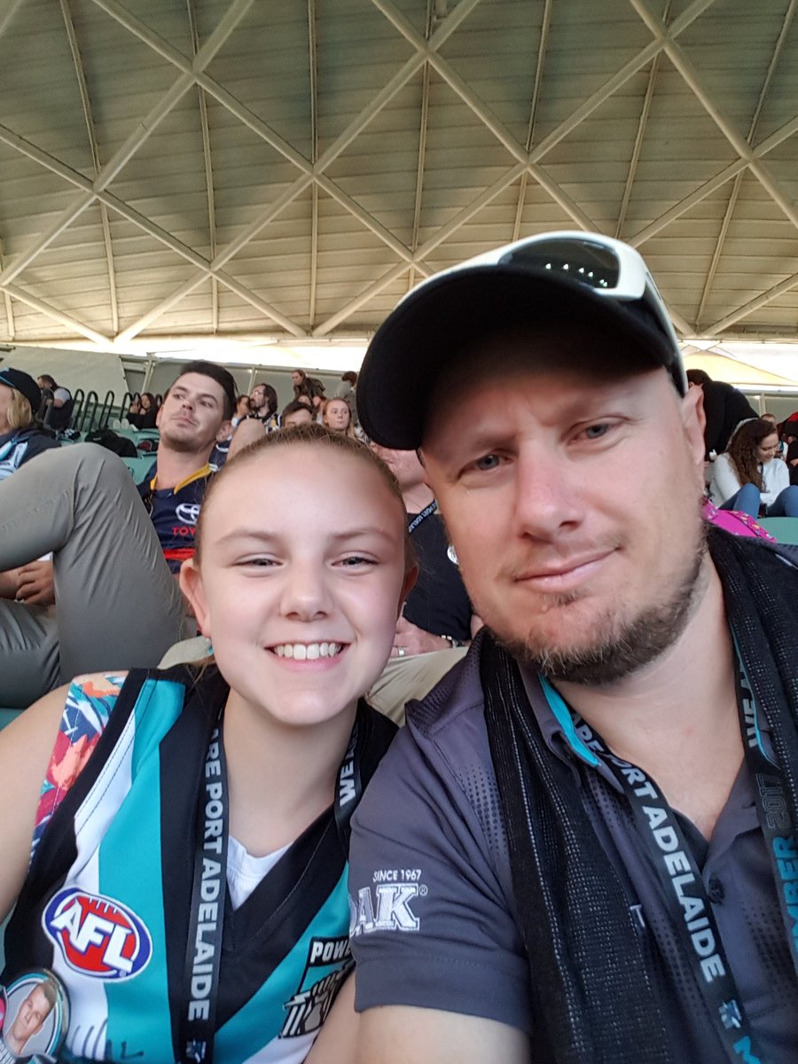 Damien Greig on Twitter: "Sharing Showdown 42 with the little ones! Go Power! ⚡⚡⚡⚡@PAFC # ...
