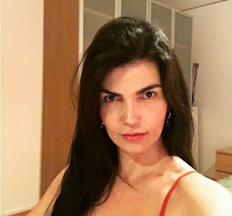 Kelly Panther's Instagram, Twitter & Facebook on IDCrawl