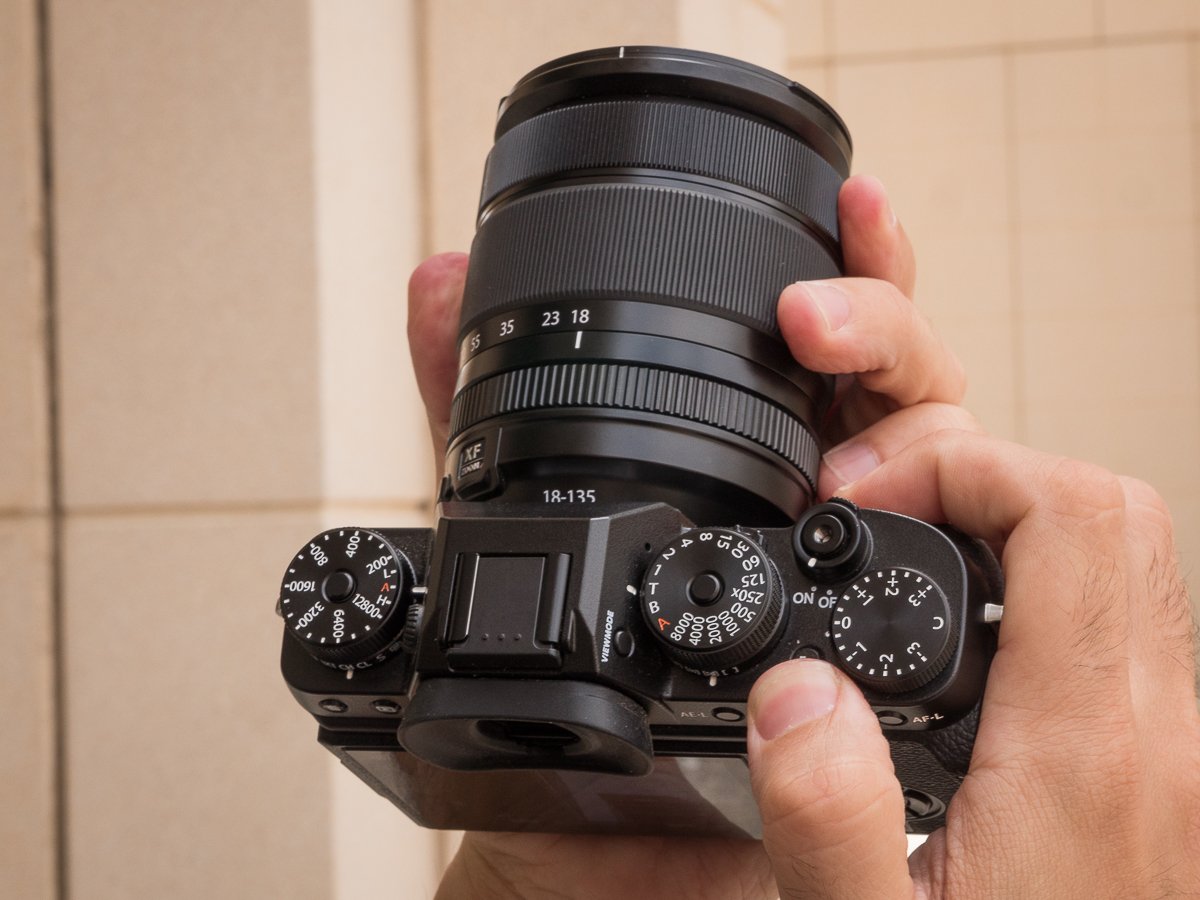 Photolari on Twitter: "Ya disponibles para descargar los nuevos firmware para las Fuji X-T2 y X ...