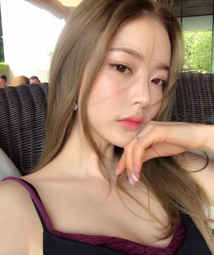 Bora Lim 임보라 (@kimchi11_) | Twitter