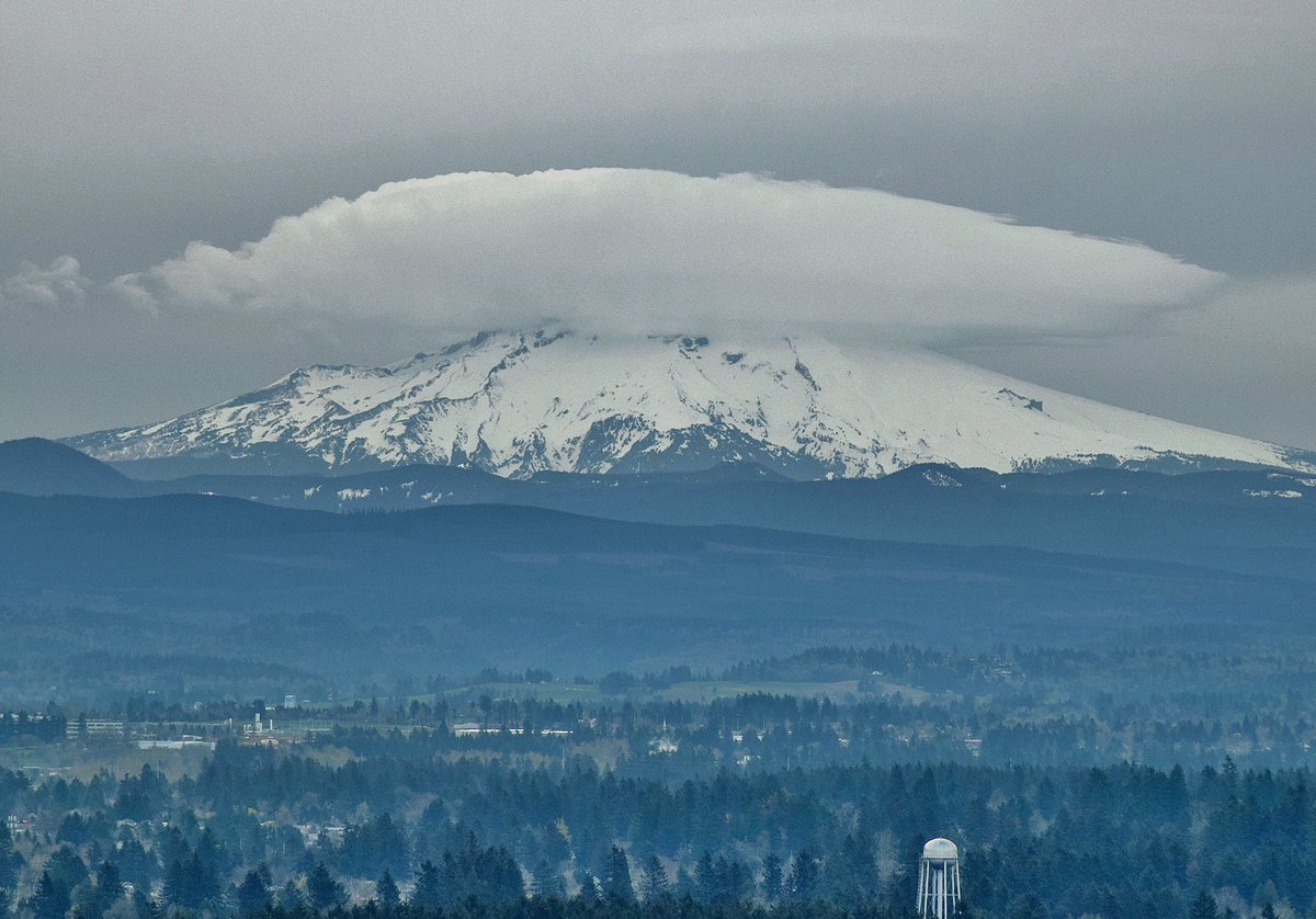 Wow! check out the cool cap cloud over mt. hood! i shot this photo from ...