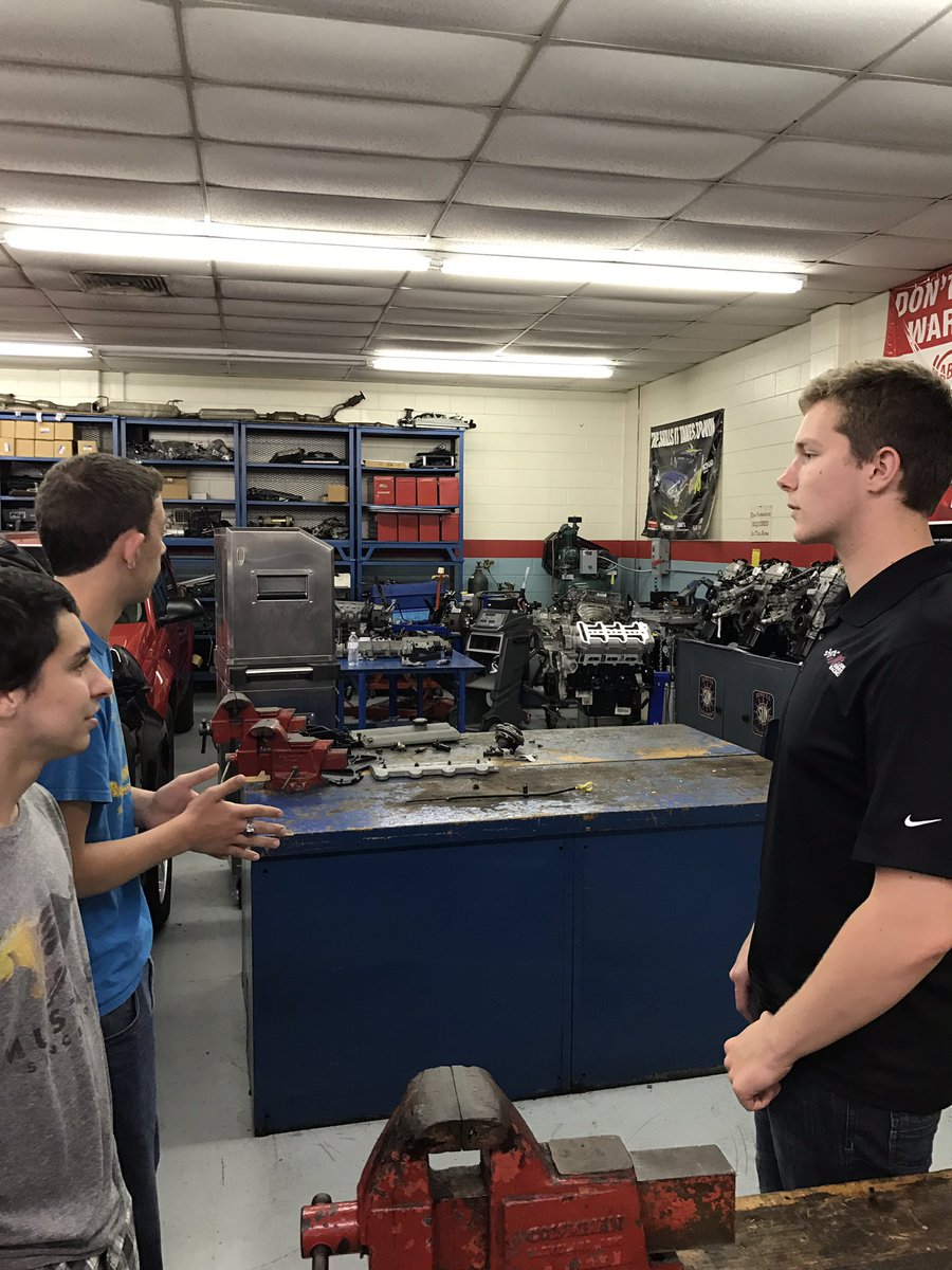 The students of the Hermitage High School Automotive Technology program ...