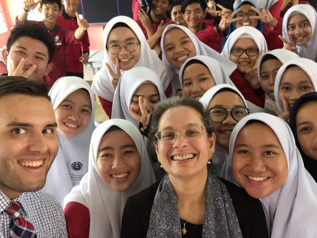 Ambassador Lakhdhir visited SMK Semerah Padi in Kuching to meet ...