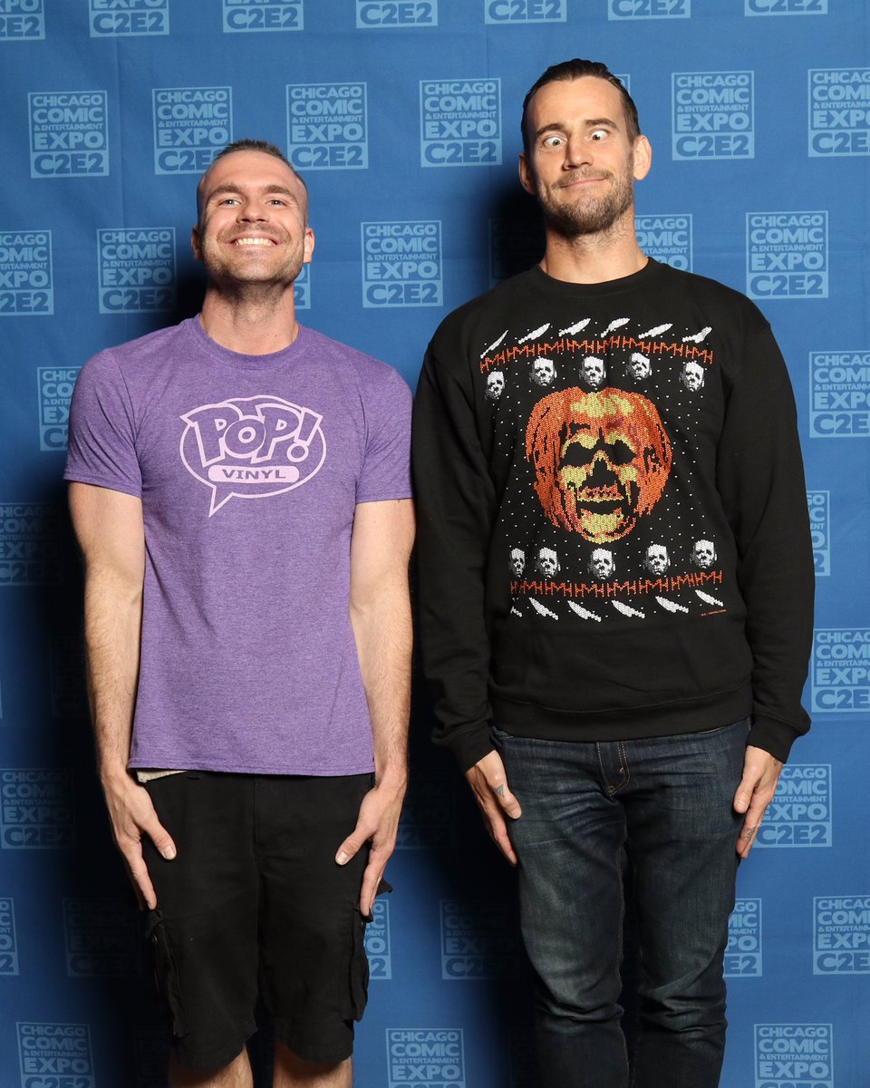 2 of Wreddit's favorite people doing the Finn pose : r/SquaredCircle