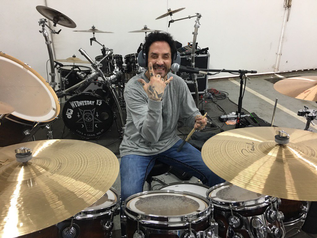 Deen Castronovo Singing
