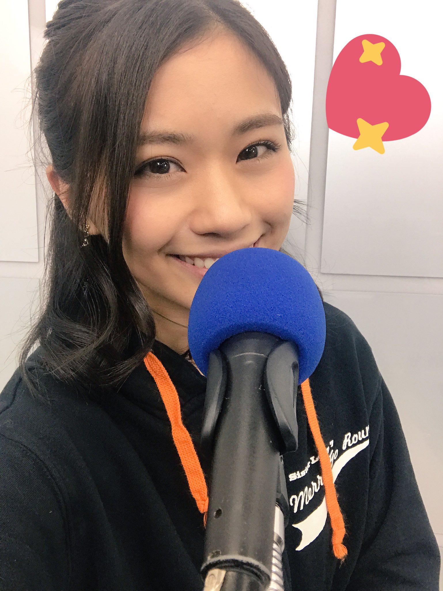 Tw Pornstars 安枝瞳 Twitter 生放送前に収録分とったよー´꒳` このあと20時から生放送開始！ ヒトミシリhr 940 Am 10 Apr 2017 