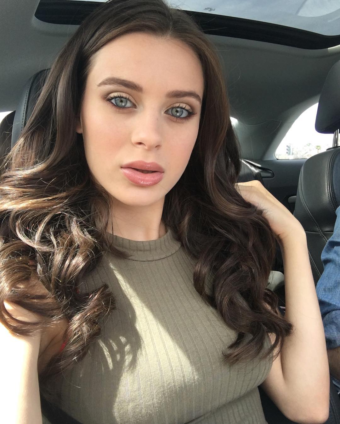 Alex D Kylie Page Lana Rhoades In Sucked Off By Sexy Hot Sex Picture 