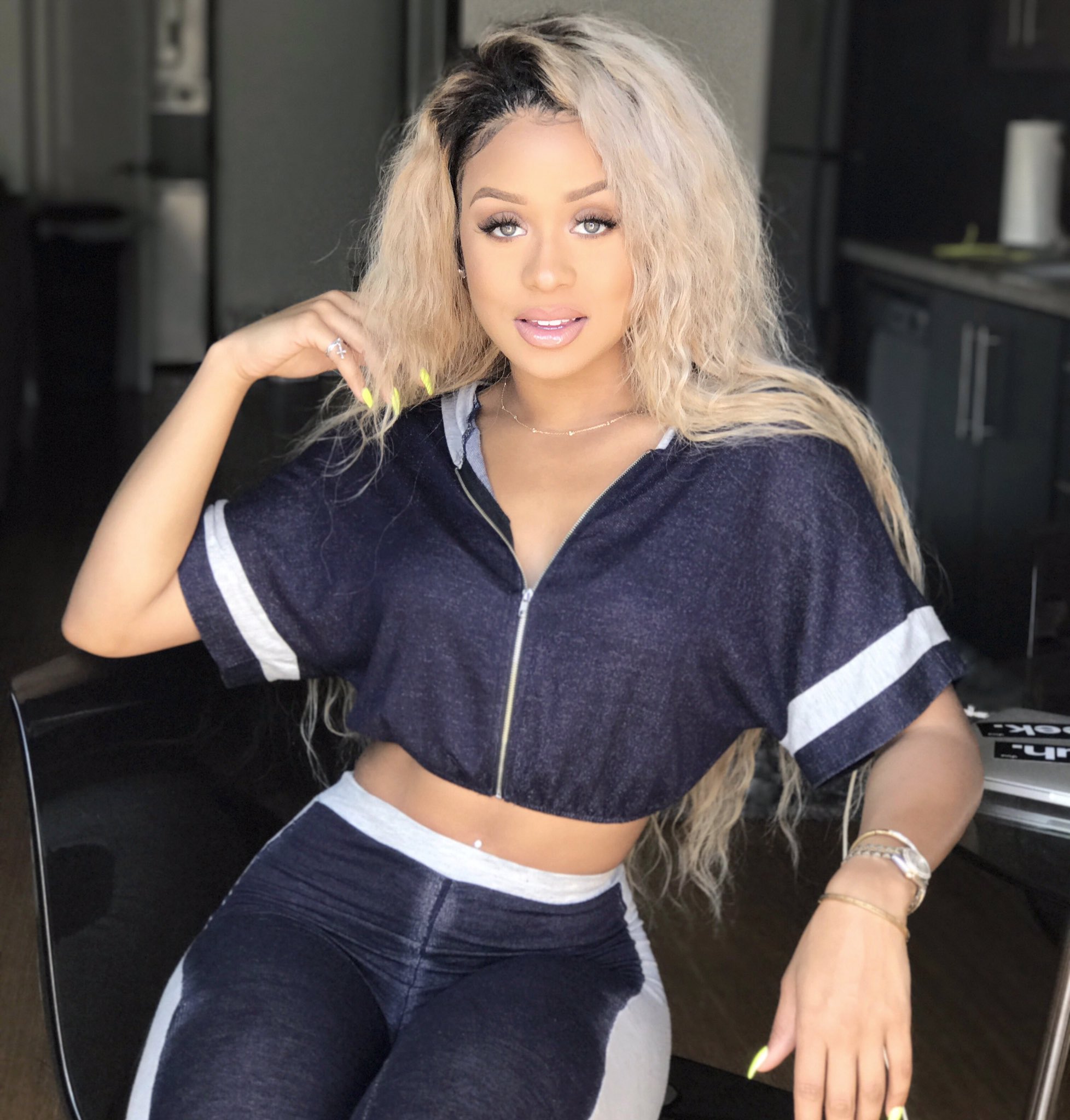 Jilly Anais™ On Twitter Right Now I Gotta Keep A Tunnel Vision …