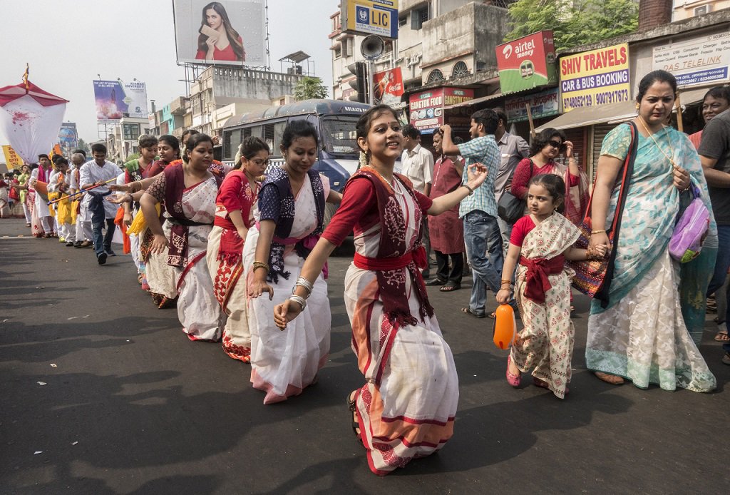 Album: indian people in eastern state of west bengal celebrate poila ...