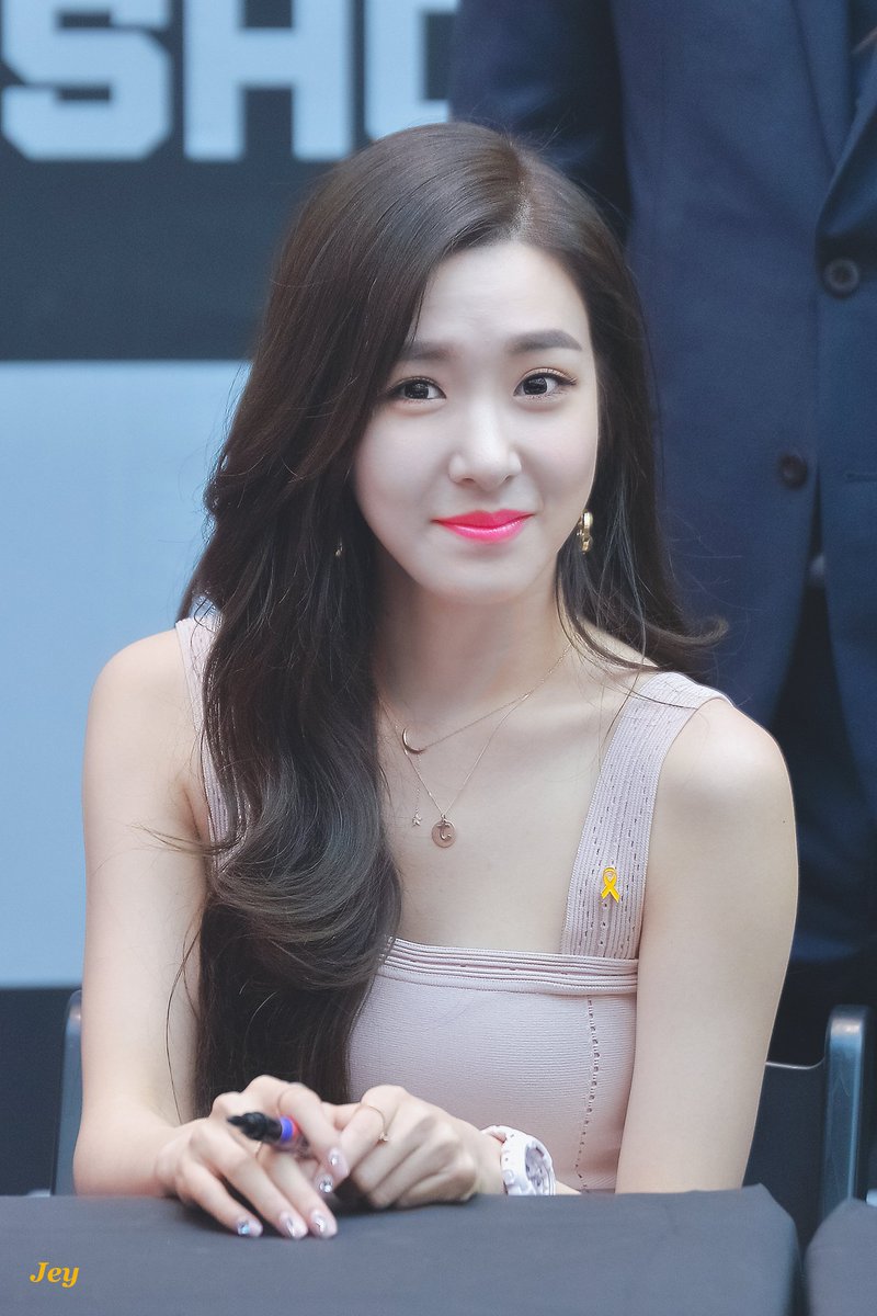f(g×g)= Jey on Twitter: "170416 소녀시대 G-SHOCK 팬싸인회 @ 스타필드 하남 #소녀시대 #少女時代 ...