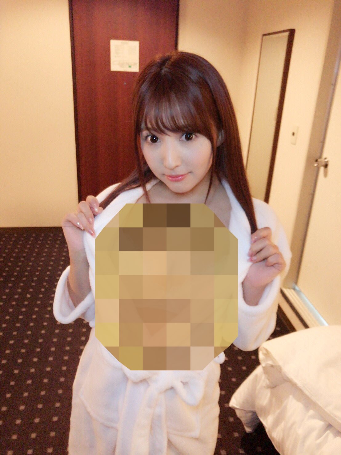 三上悠亜 on Twitter: "🎈ご報告🎈 #AbemaTV1周年 記念で 伝説のくりぃむしちゅーさん番組がアベマで復活💓 「くりぃむナントカ」出演します！ 絶対見てくださいね☺️💋 5/ ...