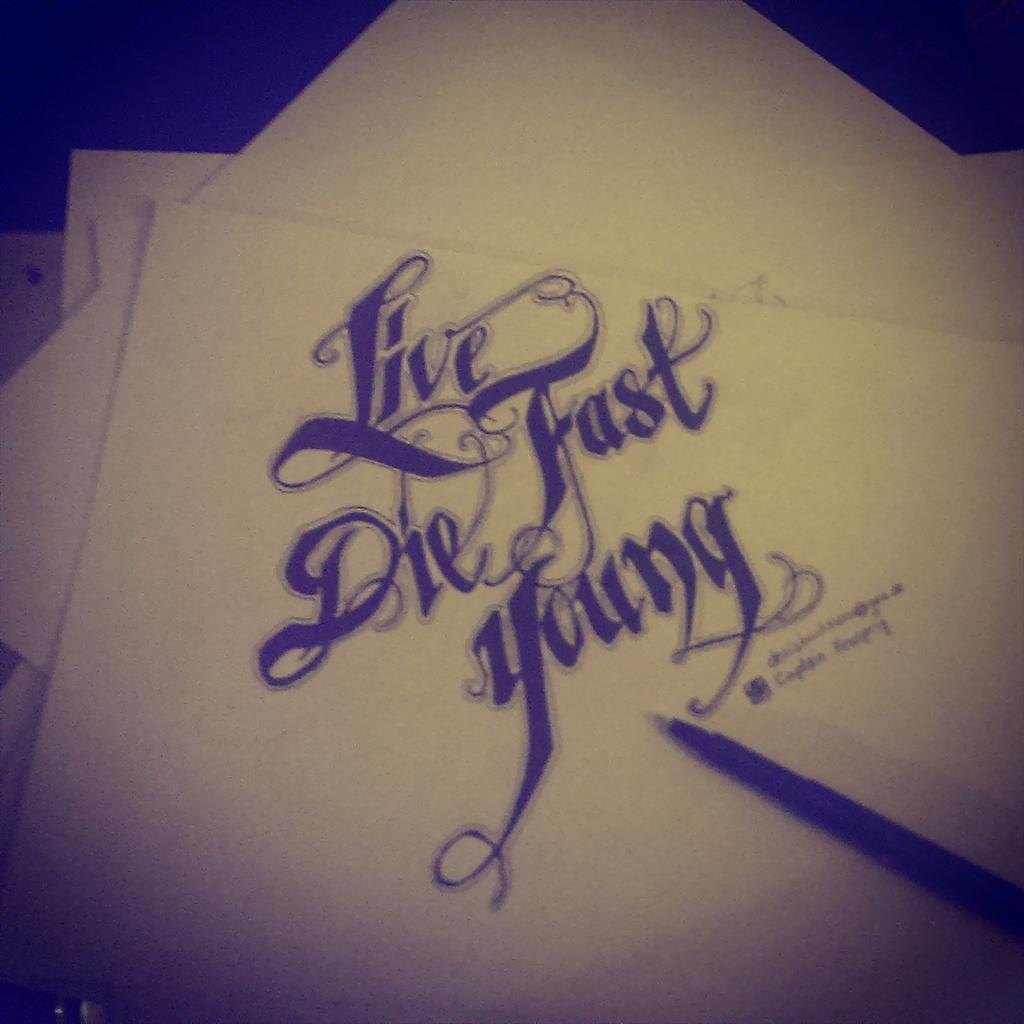 Live Fast Die Young Tattoo