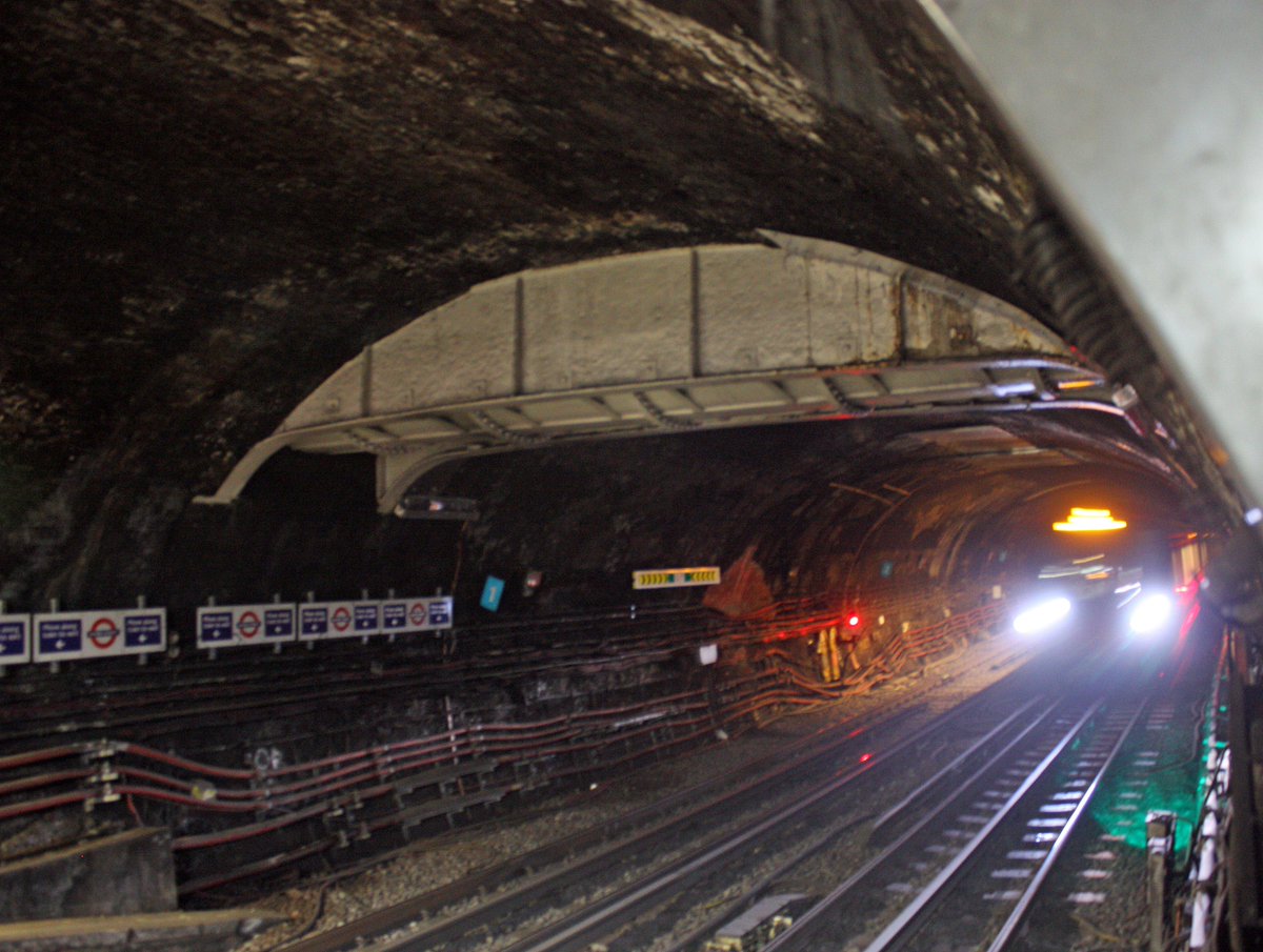 The pipe that carries the River Tyburn through Baker Street station : r ...