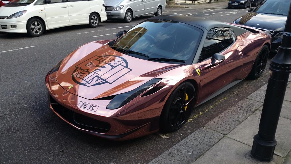 Ferrari 458 Spider Purple