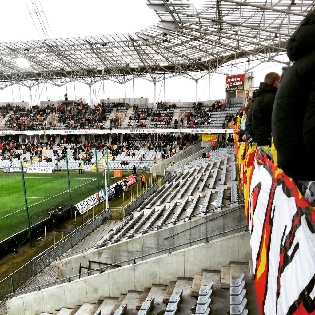 iks igrek (@tooniii10) | Twitter