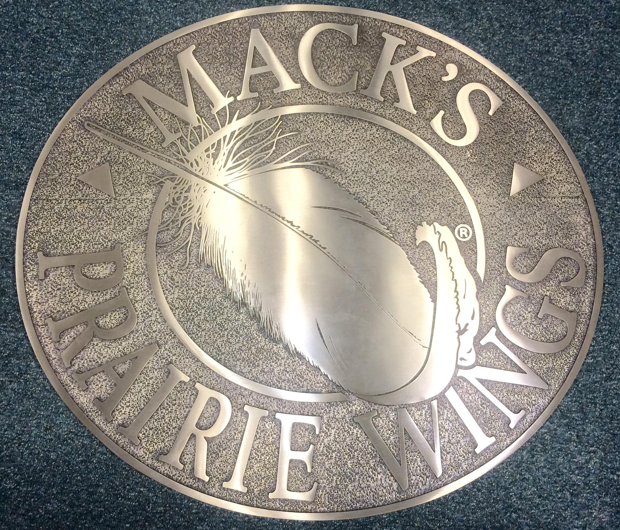 Macks Prairie Wings Logo