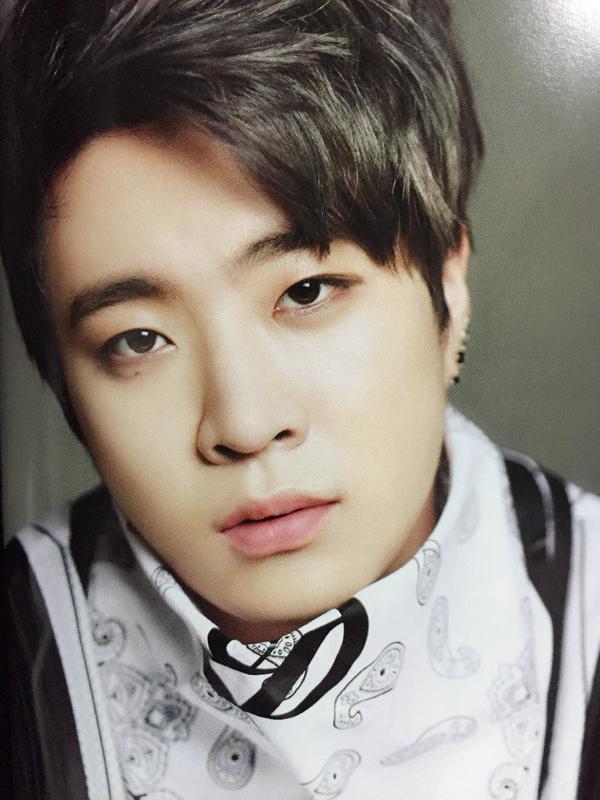 GOT7 on Twitter: "[SCANS] #GOT7 in Haru Hana Magazine - #BamBam #Youngjae #Jr (4) (©poppo_got7 ...