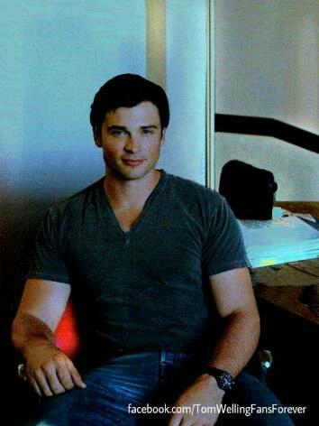 Tom Welling Vogue HD Tom Welling Wallpapers | Peakpx