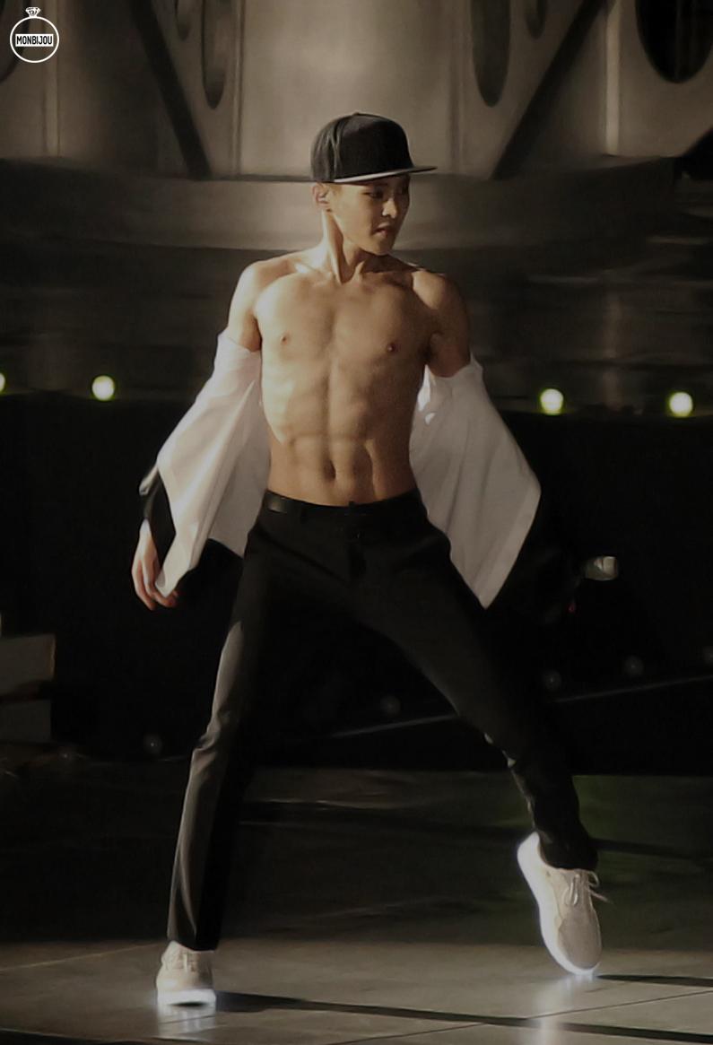 Xiumin Muscles Here Are The EXO Members' True Personalities According