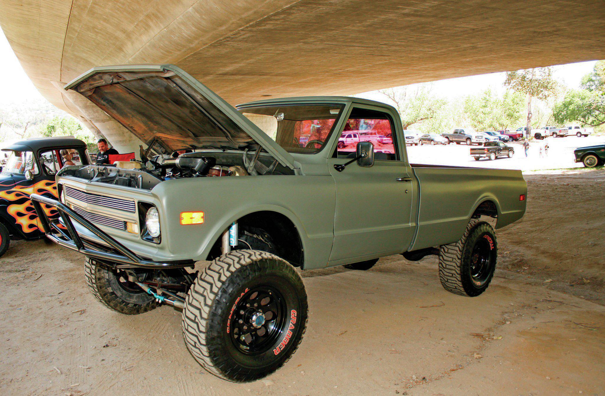 67 72 Chevy C10 Lifted
