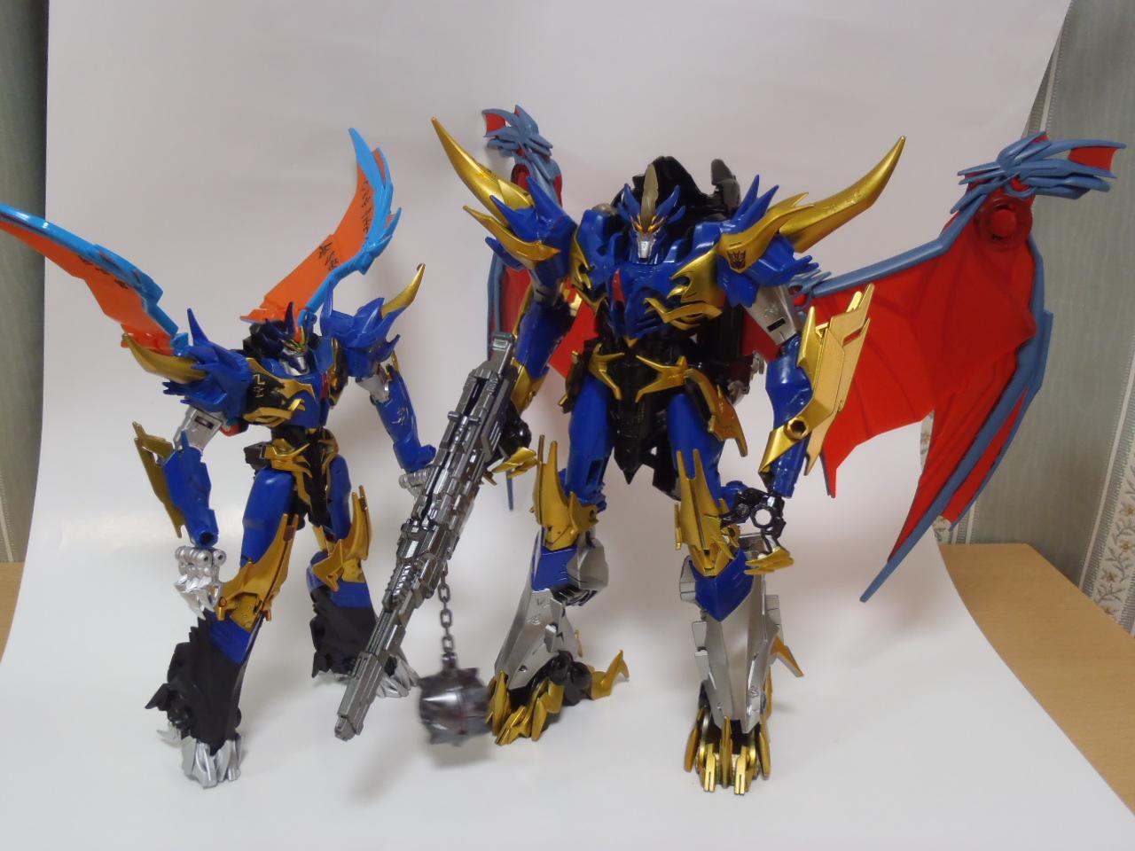 TF Club Tokyo exclusive figure - Deathsaurus | TFW2005 - The 2005 Boards