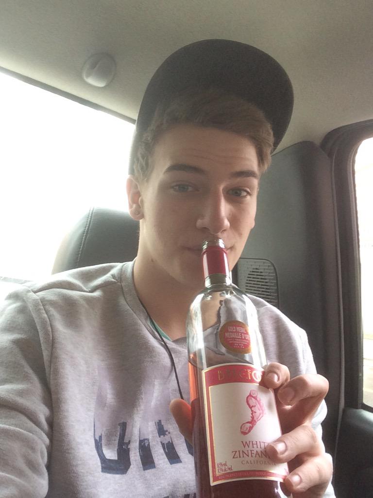 Brandon Foreman's Instagram, Twitter & Facebook on IDCrawl