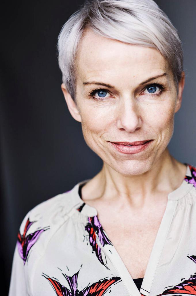 Sue Devaney - Alchetron, The Free Social Encyclopedia