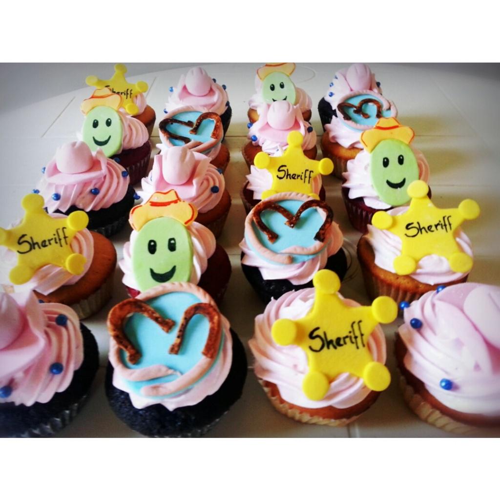 Sheriff Callie Cupcake
