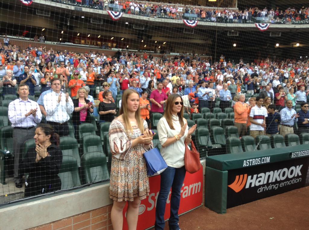 Craig Biggio's wife Patty and daughter Quinn, 15, joined in as the MMP ...