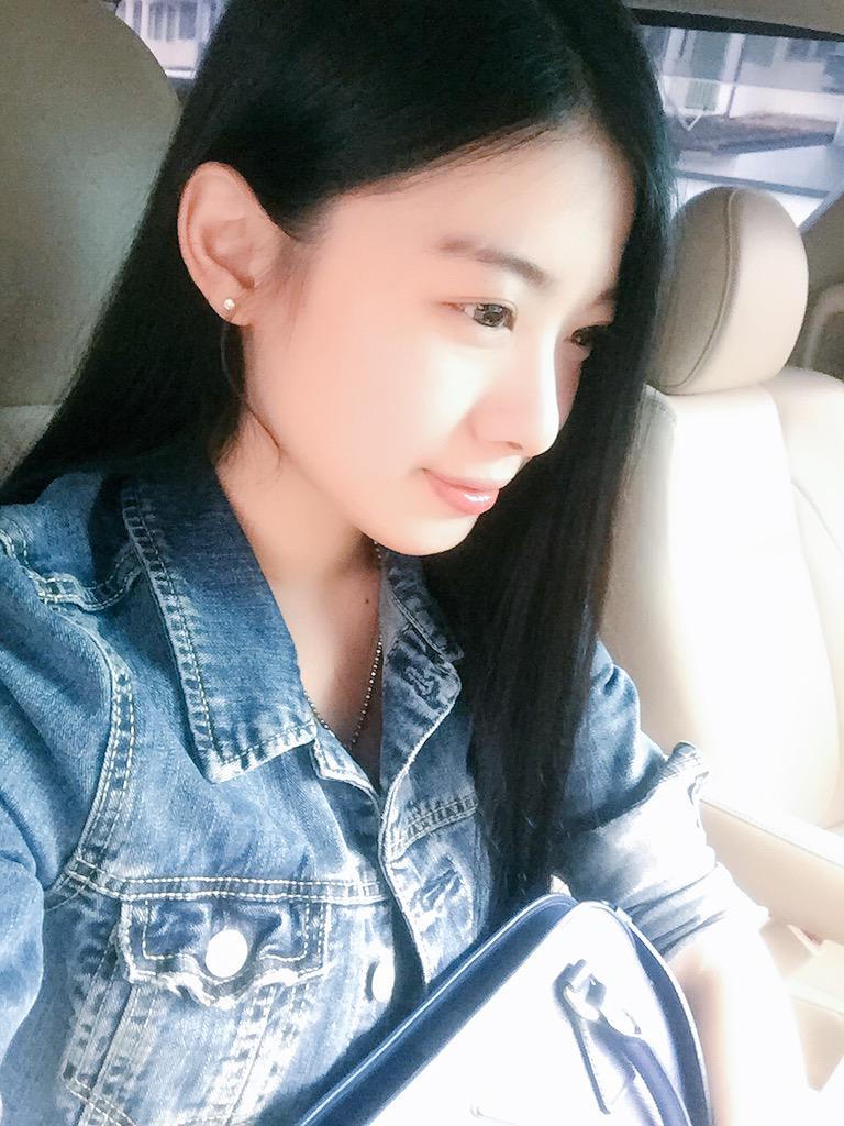 Lily Tan's Instagram, Twitter & Facebook on IDCrawl