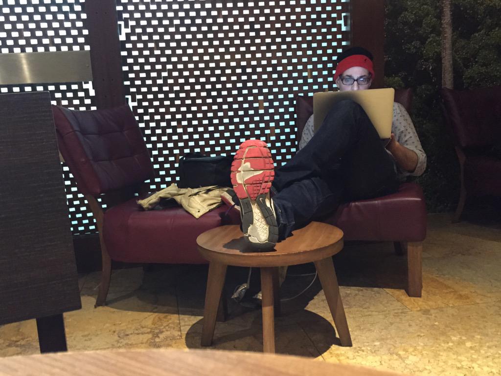 SameerNYC On Twitter Inconsiderate douche At coffee Shop Who sameernyc-on-twitter-inconsiderate-douche-at-coffee-shop-who