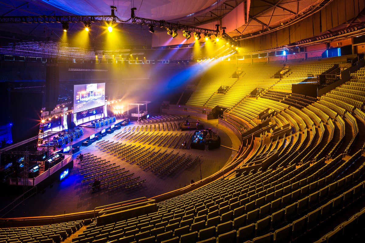 Crowd comparison for NA and EU spring spit playoffs. : r/leagueoflegends