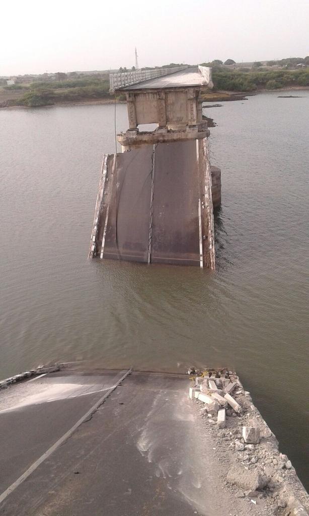 Alternative routes on Porbandar – Somnath Highway after Bhadar river ...